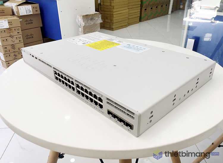 Switch Cisco C9200L-24T-4G-E chính hãng Cisco Việt Nam | thietbimang.com